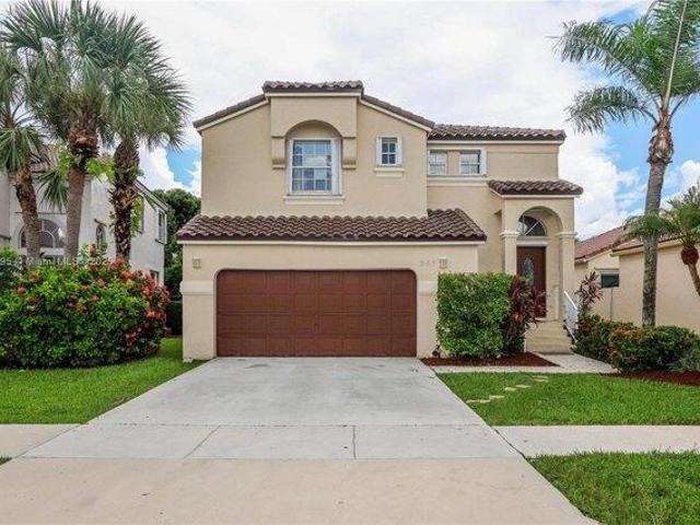 3 bedroom, Pembroke Pines FL 33028 LS91873809