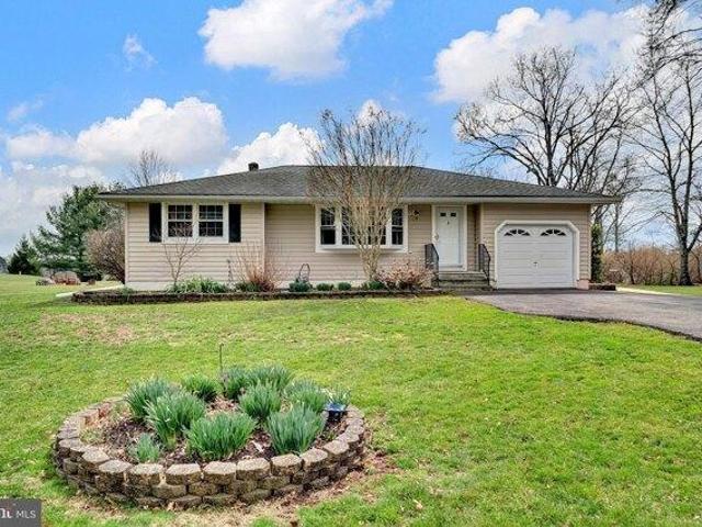 3 bedroom, Pennington NJ 08534 102282948