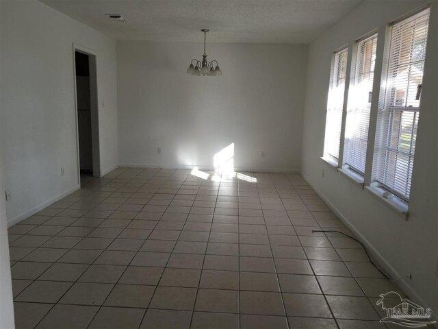 3 bedroom, Pensacola FL 32526 LS88841288