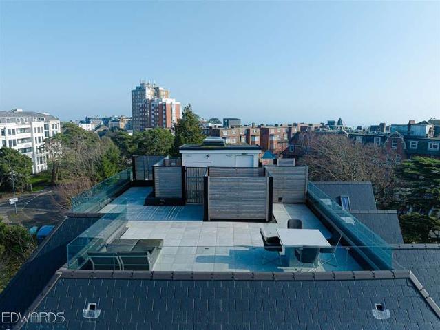 3 Bedroom Penthouse Flat