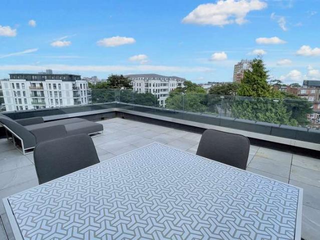 3 Bedroom Penthouse Flat