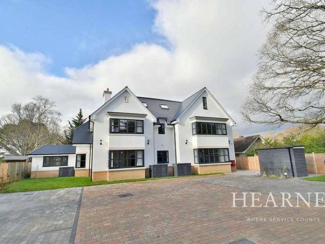3 Bedroom Penthouse Flat