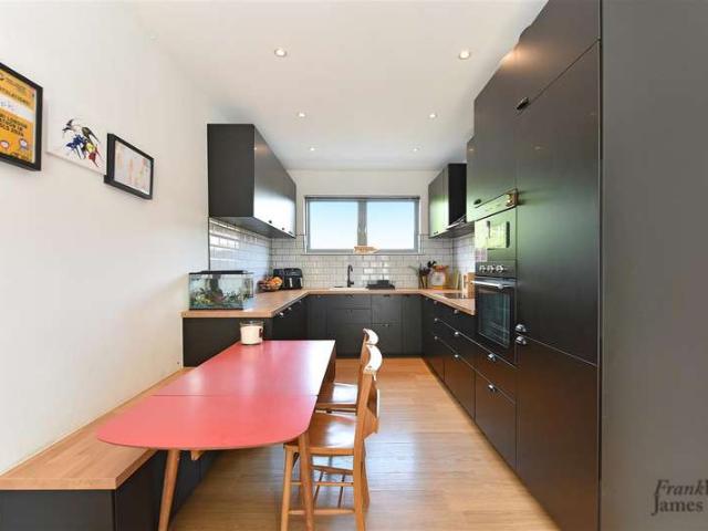 3 Bedroom Penthouse Flat
