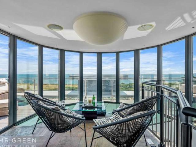 3 Bedroom Penthouse Flat