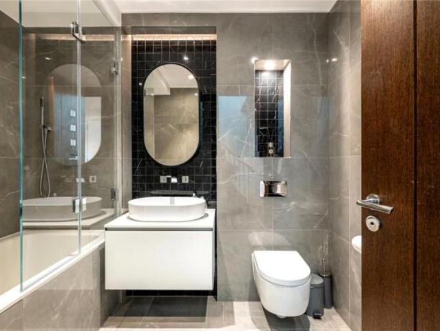 3 bedroom penthouse for rent in Bayswater Road, Notting Hill, London, W2