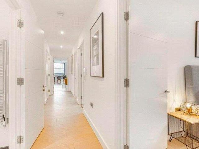3 bedroom penthouse for rent in Gorsuch Place, Shoreditch, London, E2