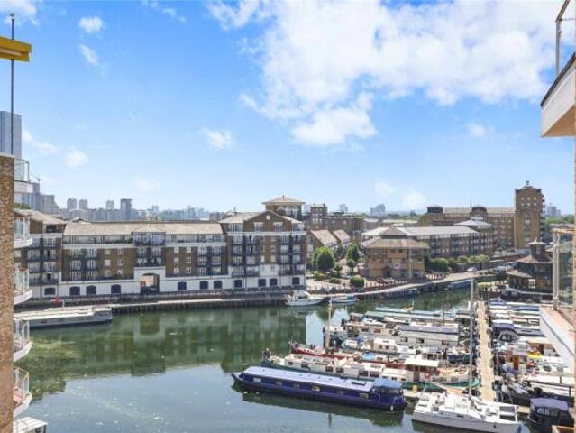 3 bedroom penthouse for rent in Limehouse Basin, E14