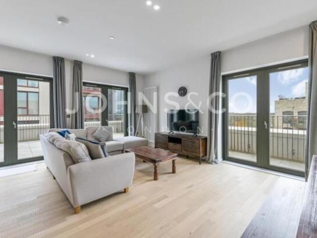 3 bedroom penthouse for rent in The Brentford Project, Brentford, London, TW8