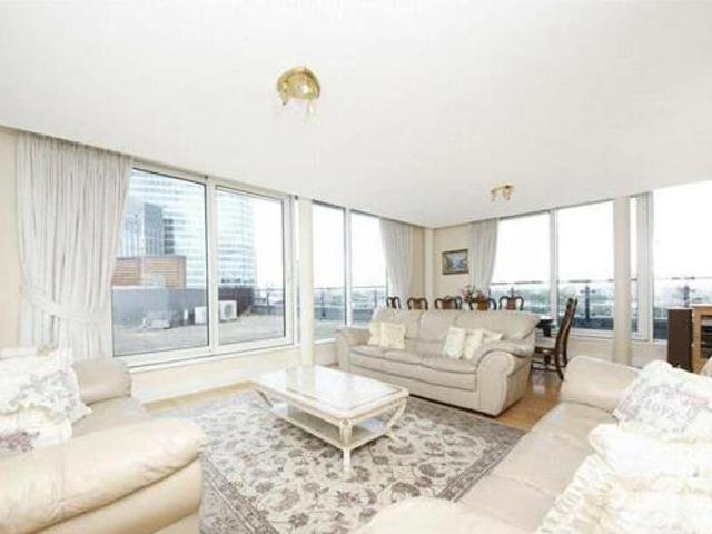 3 Bedroom Penthouse For Sale In Canary Wharf, London