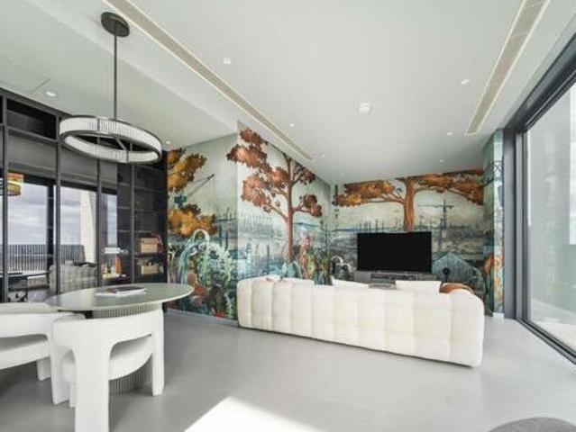 3 Bedroom Penthouse For Sale In Canary Wharf, London