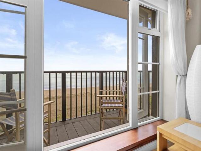 3 bedroom penthouse for sale in Chatham Green, Eastbourne, BN23