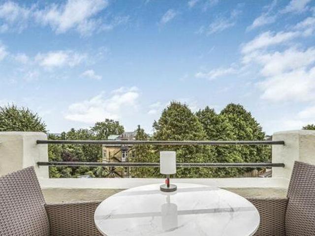 3 Bedroom Penthouse For Sale In Enfield