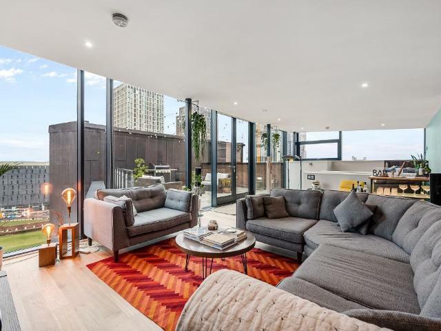 3 bedroom penthouse for sale in Great Ancoats Street, Manchester, M4 6DH, M4