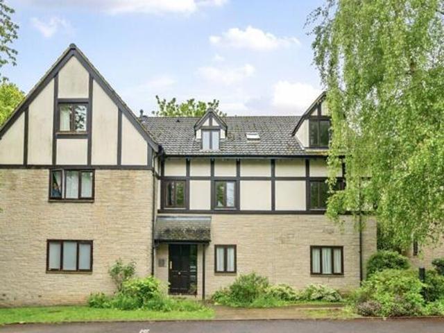 3 Bedroom Penthouse For Sale In Headington