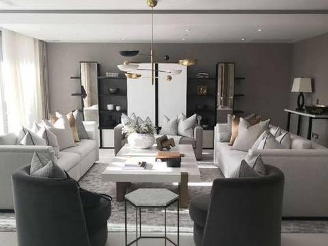 3 bedroom penthouse for sale in Landmark Place London EC3R EC3R