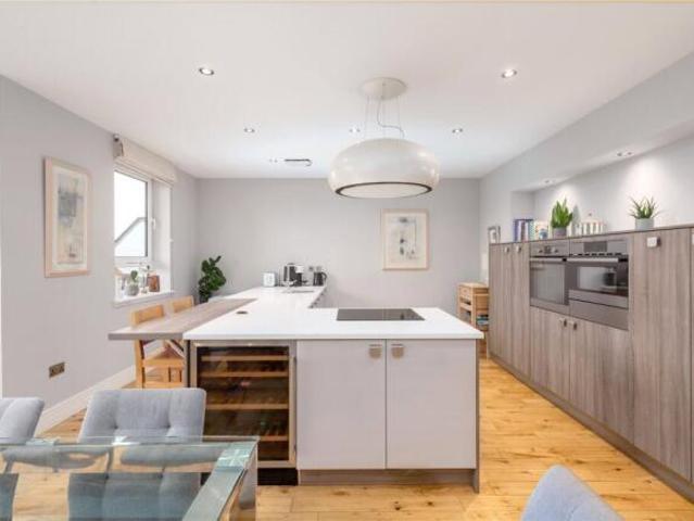 3 bedroom penthouse for sale in Larkfield Gardens, Edinburgh, EH5