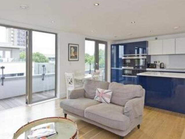 3 Bedroom Penthouse For Sale In London