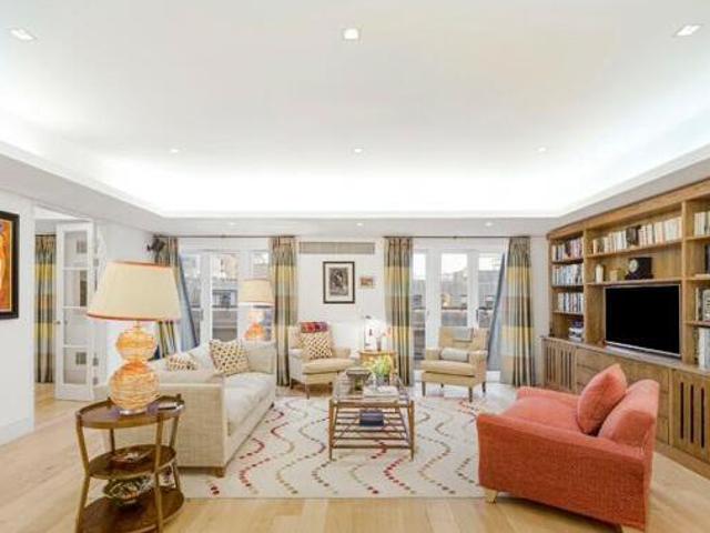 3 Bedroom Penthouse For Sale In London