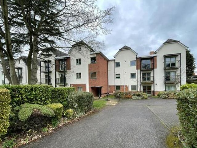 3 Bedroom Penthouse For Sale In Penn, Wolverhampton
