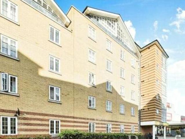 3 Bedroom Penthouse For Sale In Romford