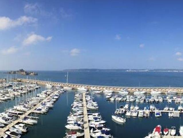 3 Bedroom Penthouse For Sale In St. Helier, Jersey