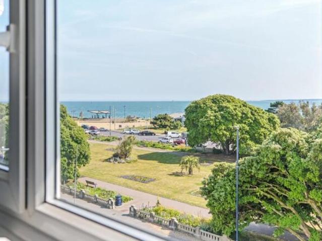 3 bedroom penthouse for sale in South Parade, Southsea, PO5