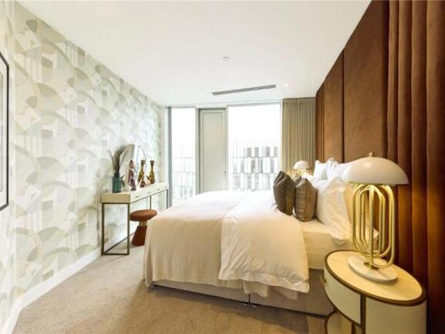 3 bedroom penthouse for sale in The Euler, Three60, Silvercroft Street, Manchester, M15