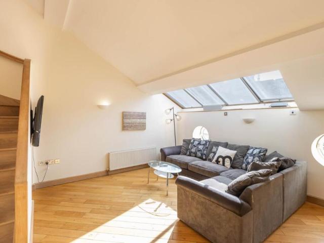 3 bedroom penthouse for sale in The Old Chapel, St. Pauls Square, B3 1QS, B3