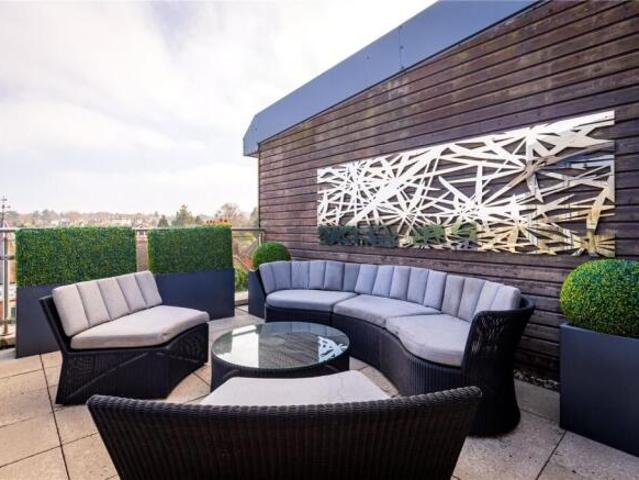 3 bedroom penthouse for sale in Trinity Gate, Epsom Road, Guildford, GU1