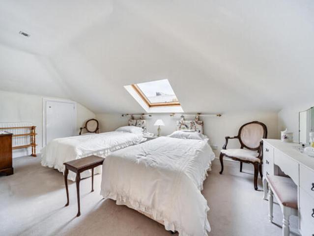 3 bedroom penthouse for sale in Winn Road, Highfield, Southampton, Hampshire, SO17