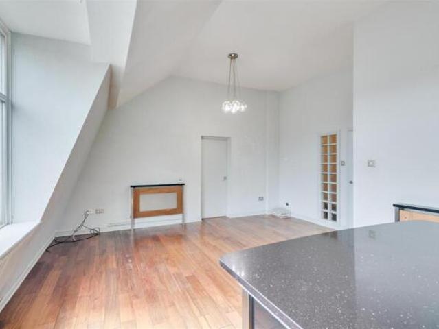 3 bedroom penthouse for sale in 22 Sir Thomas Street, Liverpool, L1