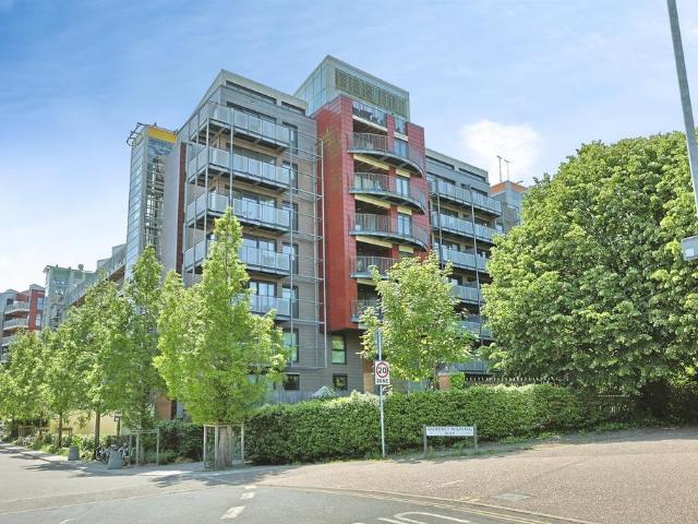 3 bedroom penthouse for sale