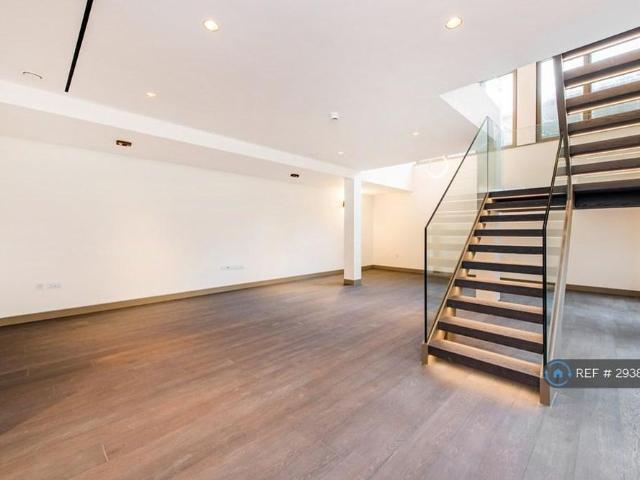 3 bedroom penthouse to rent