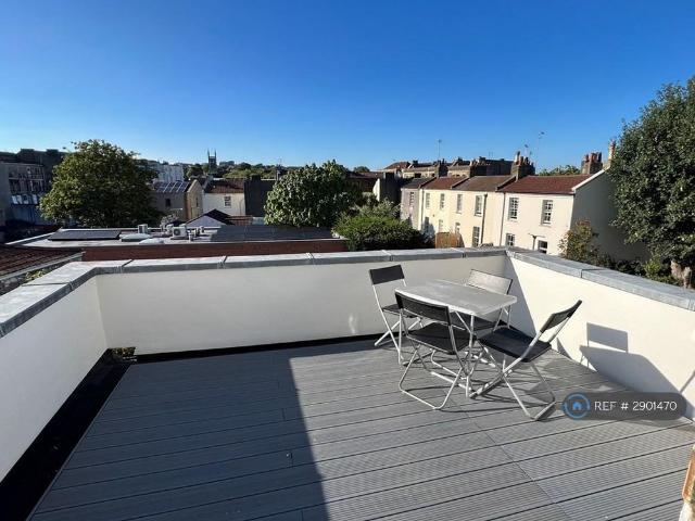 3 bedroom penthouse to rent