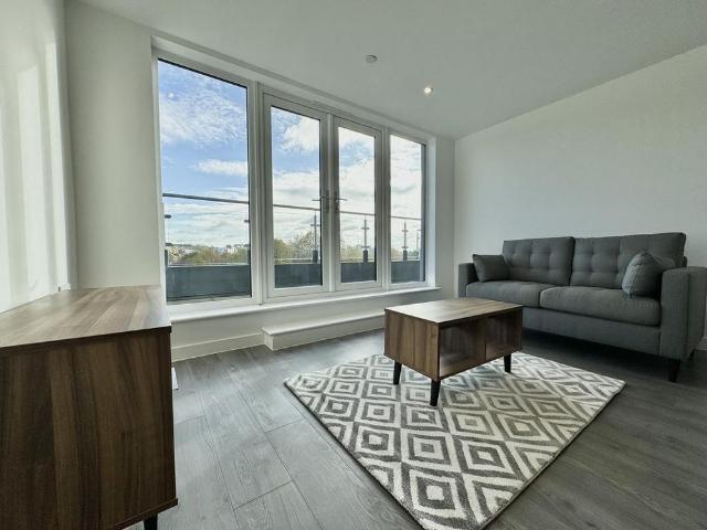 3 bedroom penthouse to rent