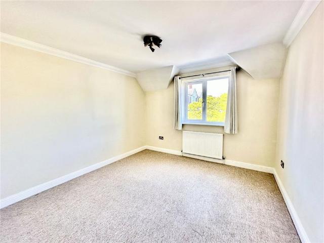 3 bedroom penthouse to rent