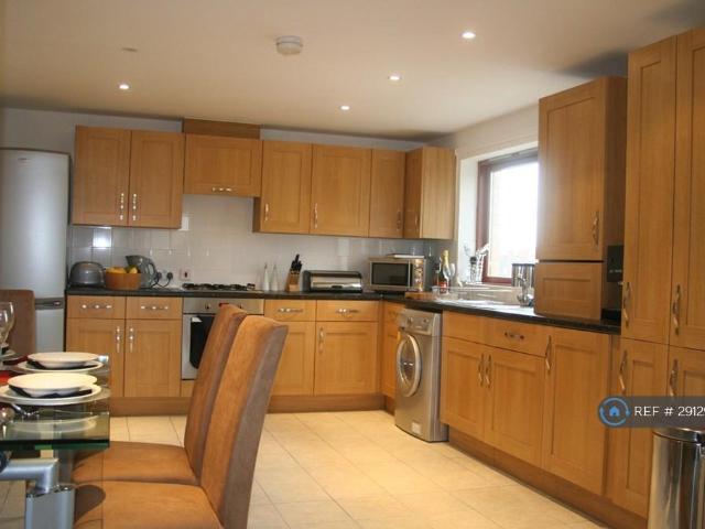 3 bedroom penthouse to rent