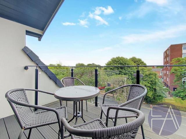 3 bedroom penthouse to rent