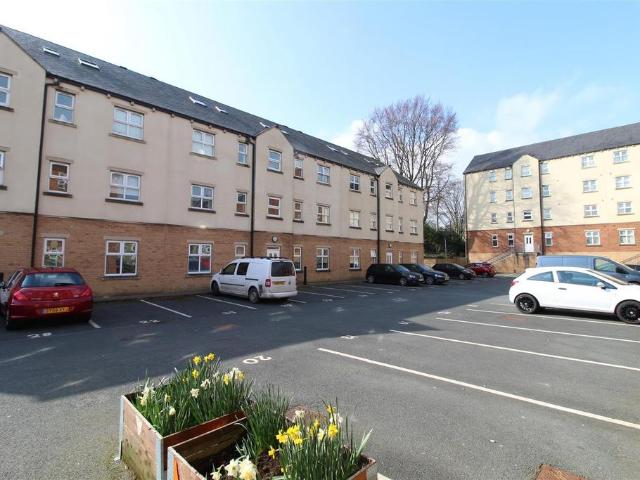 3 bedroom penthouse to rent