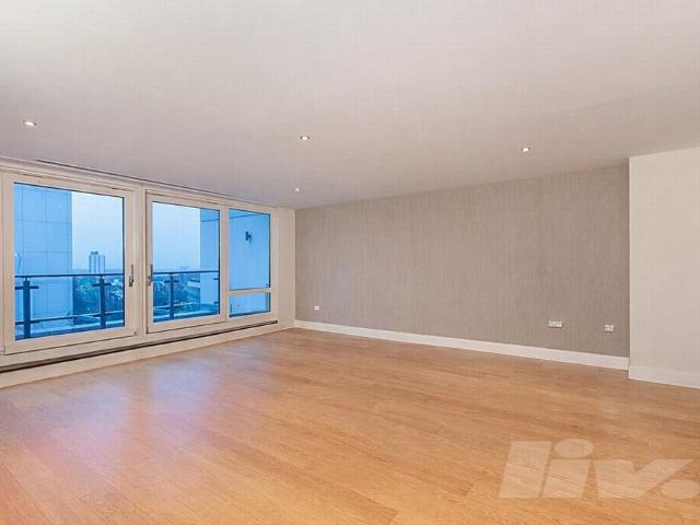 3 bedroom penthouse to rent