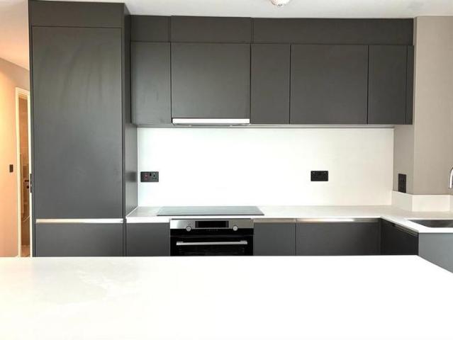 3 bedroom penthouse to rent
