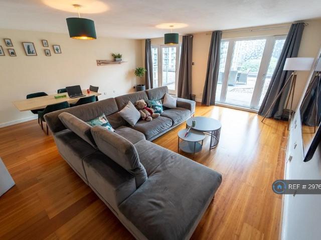 3 bedroom penthouse to rent