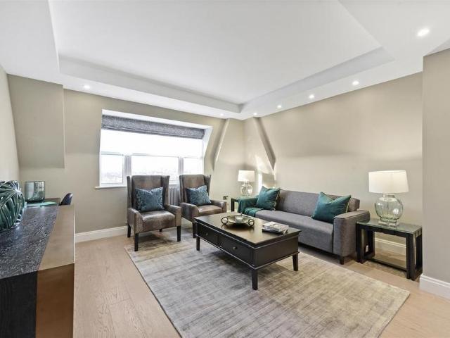3 bedroom penthouse to rent