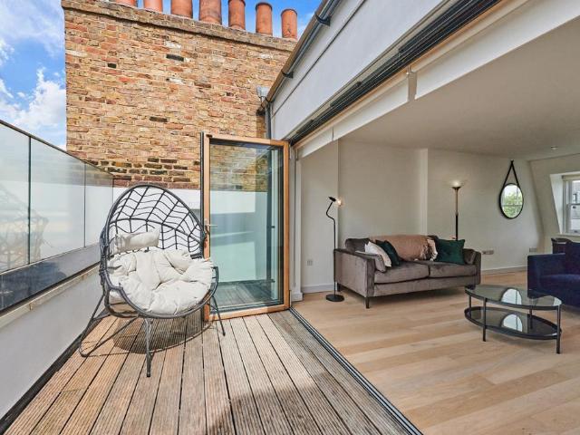 3 bedroom penthouse to rent
