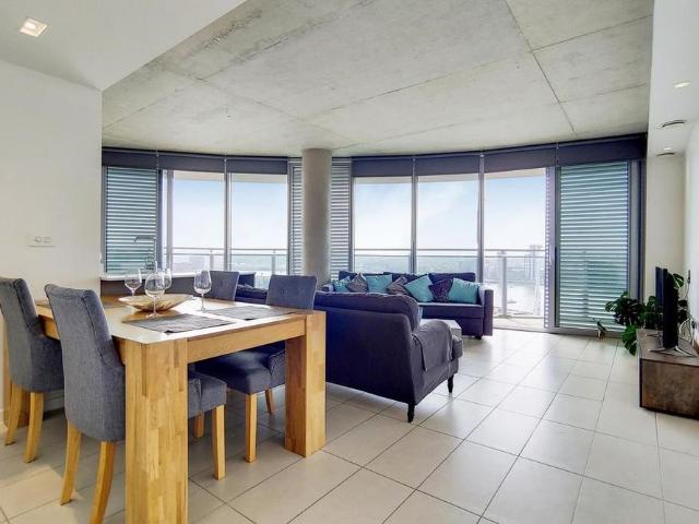 3 bedroom penthouse to rent