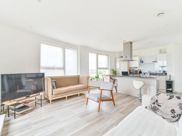 3 bedroom penthouse to rent