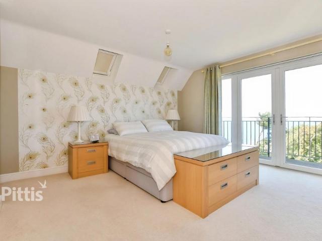 3 bedroom penthouse to rent