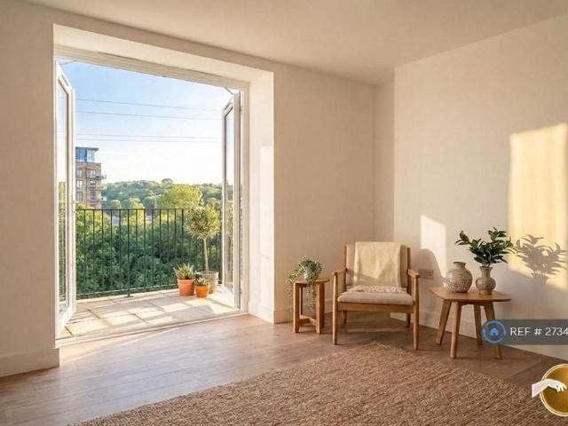 3 bedroom penthouse to rent