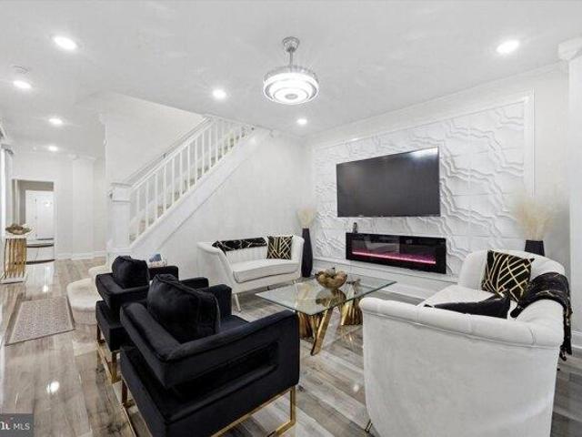 3 bedroom, Philadelphia PA 19143 104906235