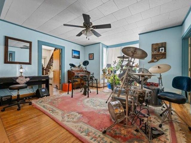 3 bedroom, Phillips ME 04966 105160520